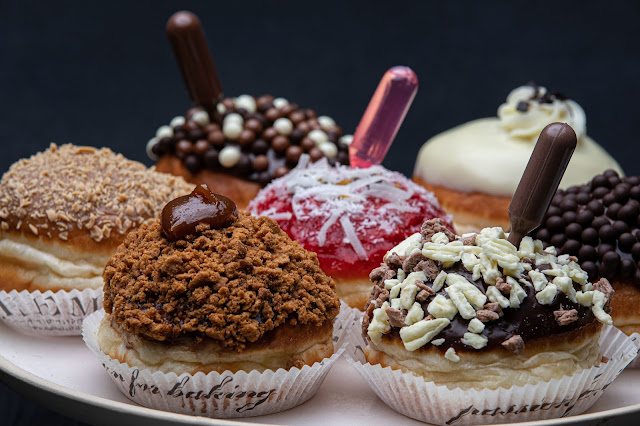 סופגניות "שמו" מסביב לעולם